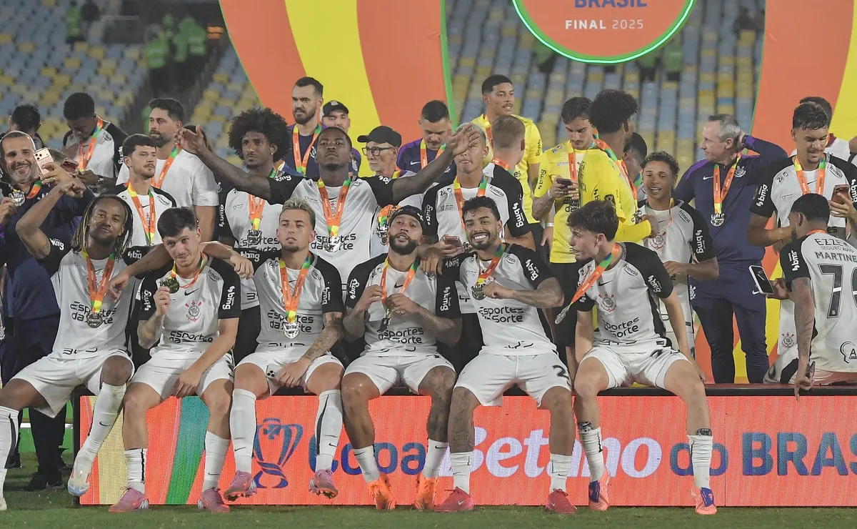 Corinthians foi único clube paulista a vencer títulos na temporada de 2025