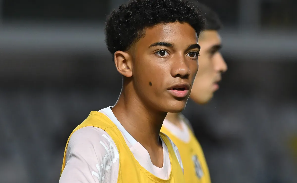 Robinho Jr. espera ter mais minutos no Santos em 2026
