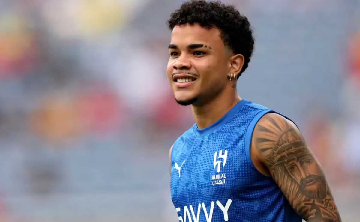 Corinthians segura anúncios, e entraves de Milans e Kaio César vêm à tona