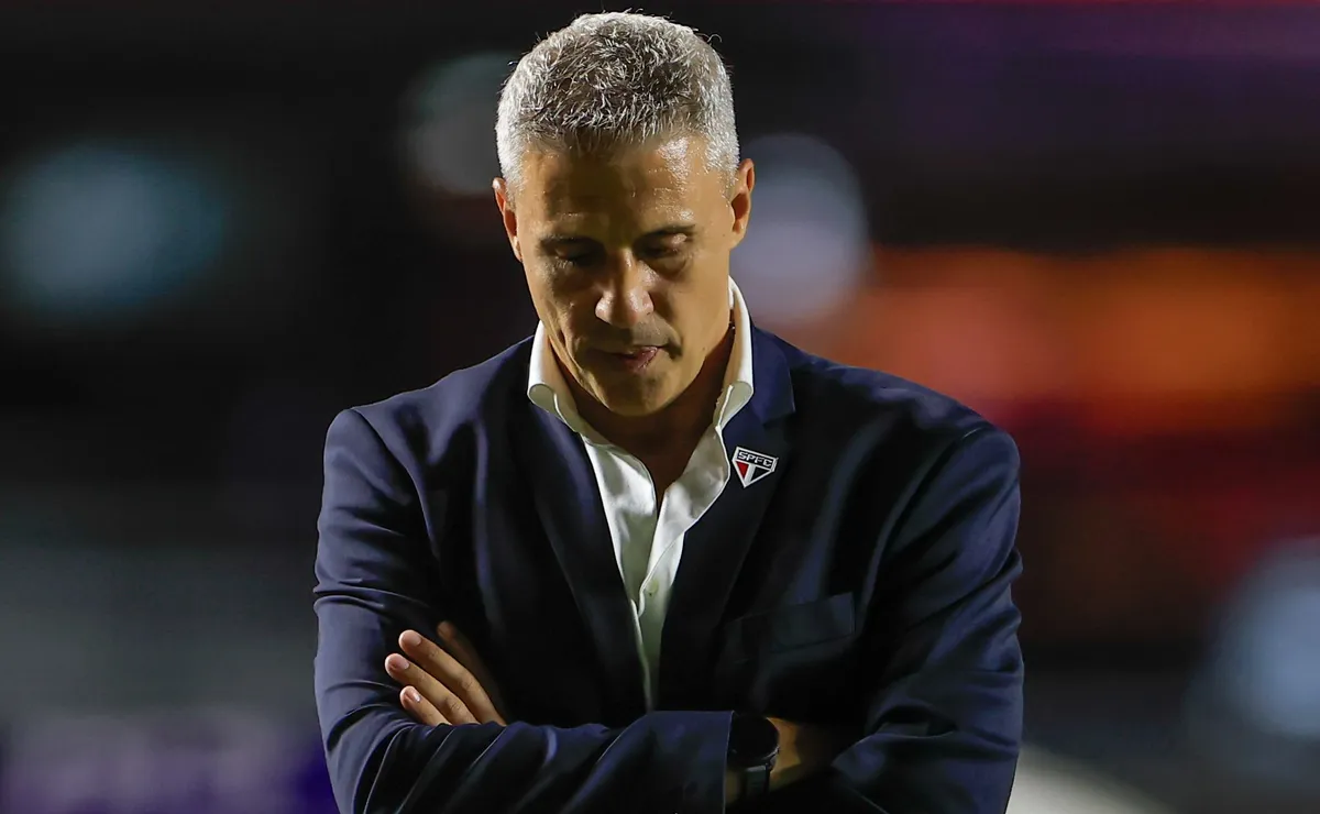 Crespo cita risco de rebaixamento do São Paulo no Paulistão