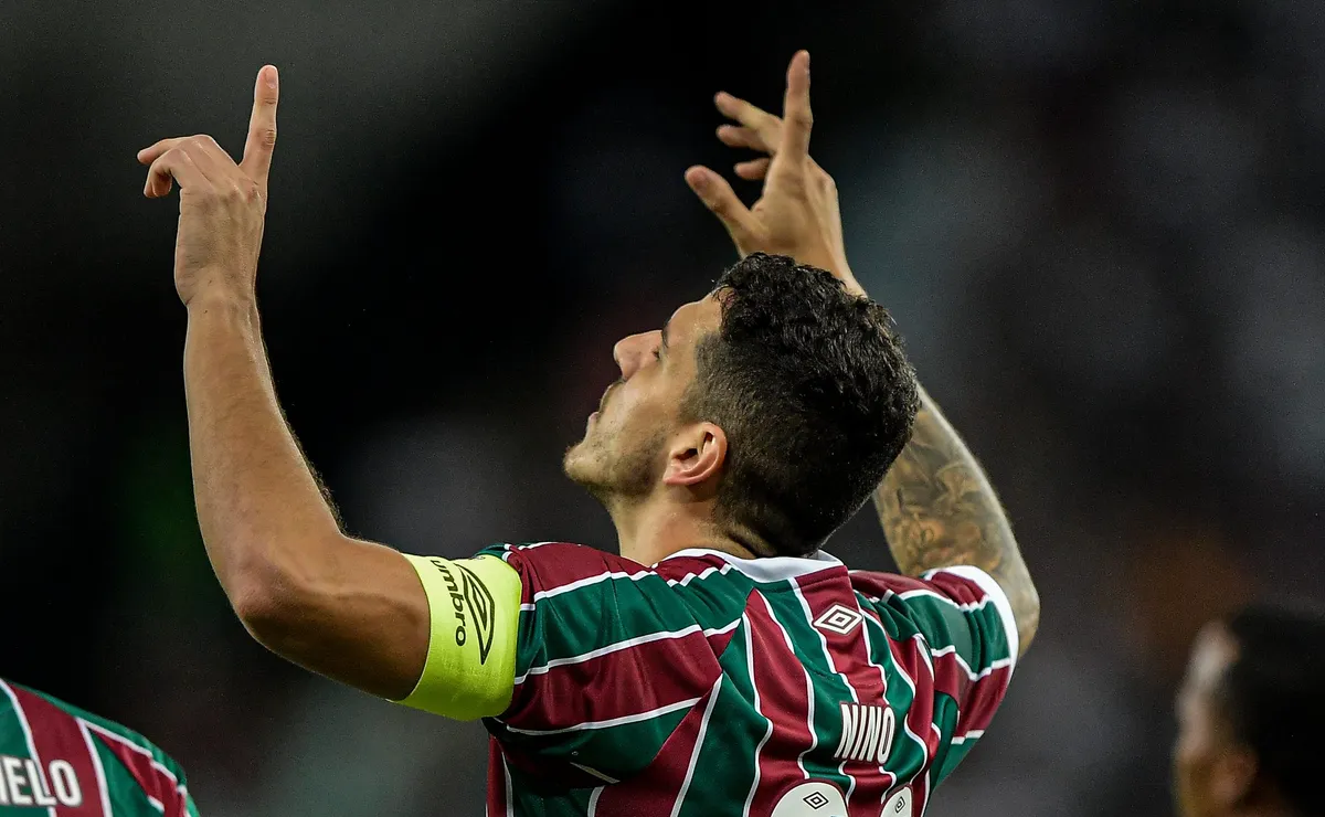 Nino no Palmeiras ou Fluminense só em julho, diz Zenit