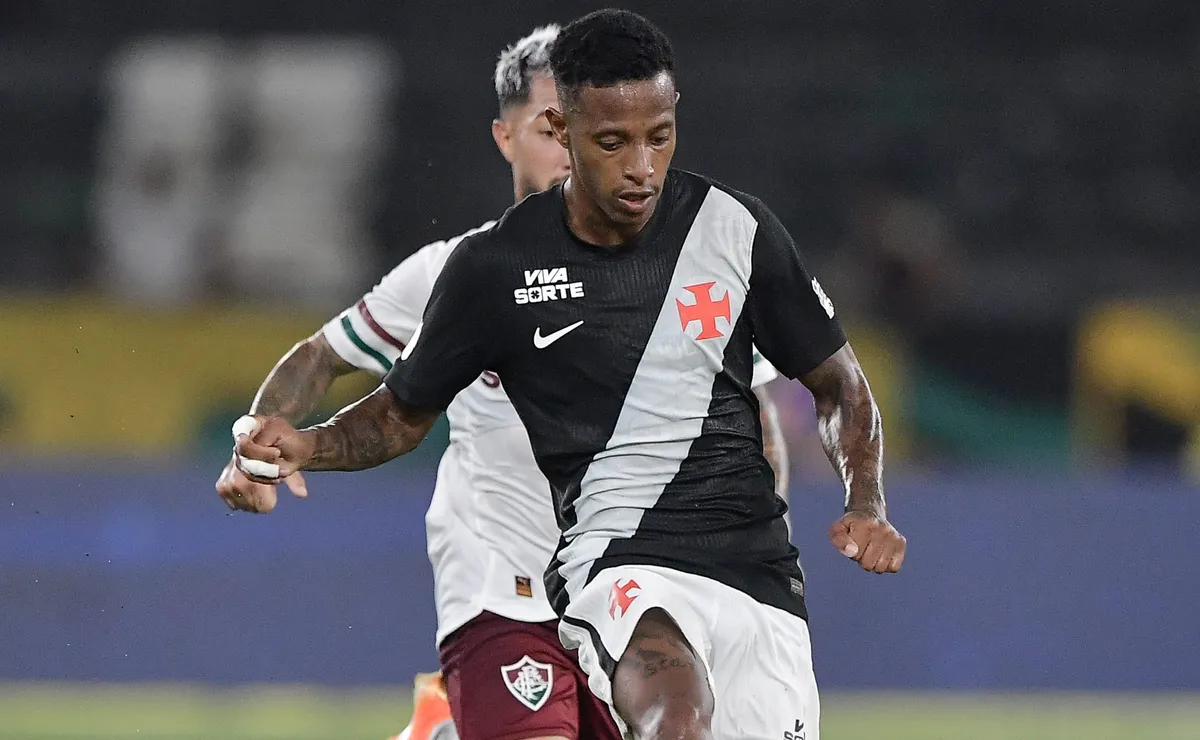 Tchê Tchê ganha confiança de Renato Gaúcho no Vasco