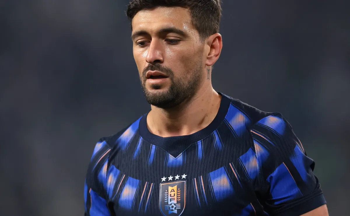 Facundo Torres pode substituir Arrascaeta na Copa do Mundo