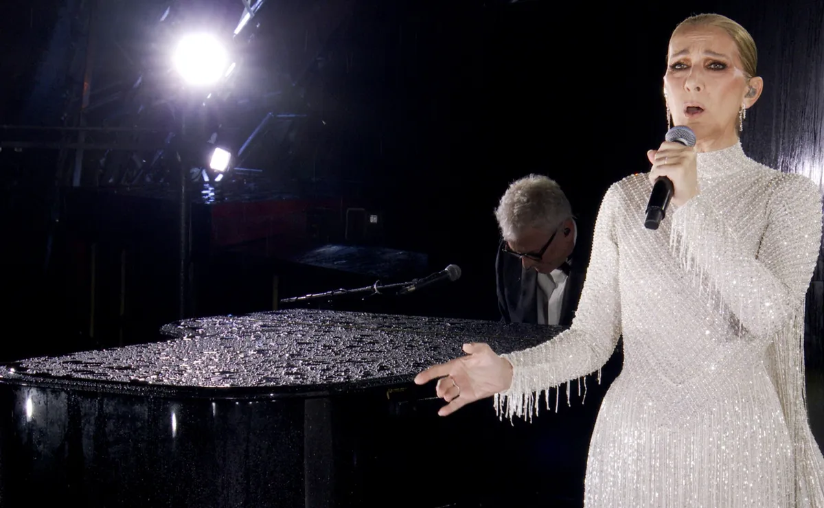 Celine Dion Returns to the Stage, Confirms Paris Shows with the Eiffel ...