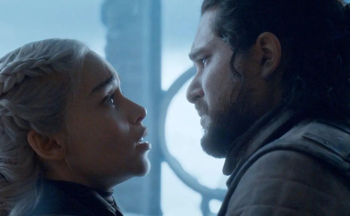 Emilia Clarke Reveals Why She Never Tried to Change Daenerys’ Fate ...